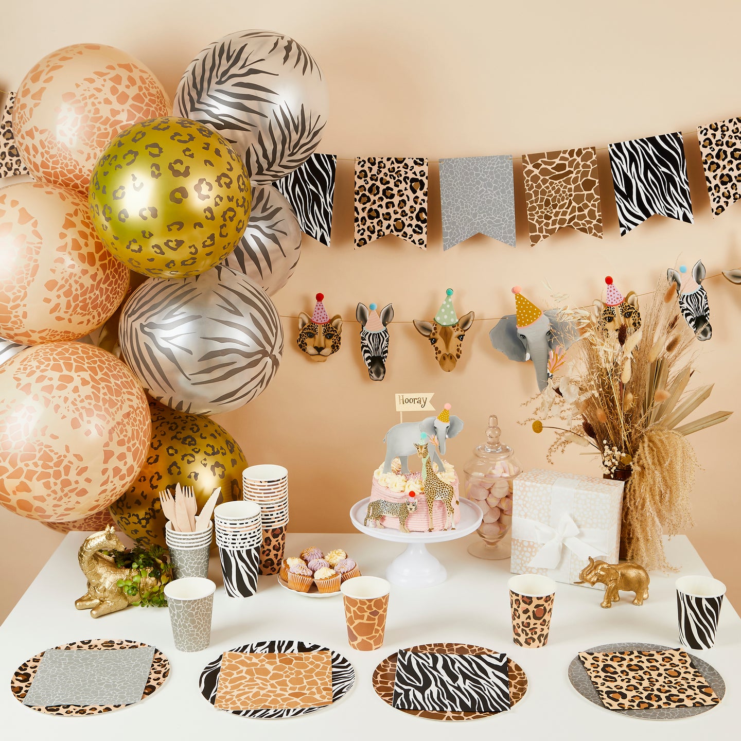 Fancy Parties | Buy Party Supplies Online | Premium Supplier